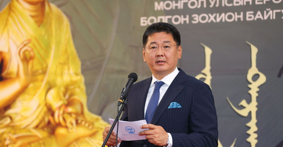 Монгол Улсын Ерөнхийлөгч У Хүрэлсүх “Монгол дархан 2022” үзэсгэлэнгийн